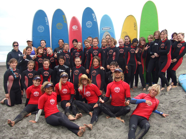 Raglan Surfing School New Zealand, learn to surf school camp, Holiday ...